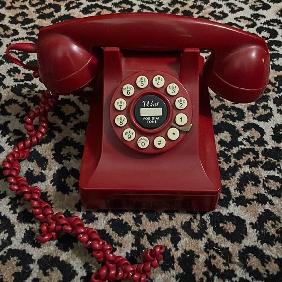 Disney | Other | Disneypixar The Incredibles Phone | Poshmark